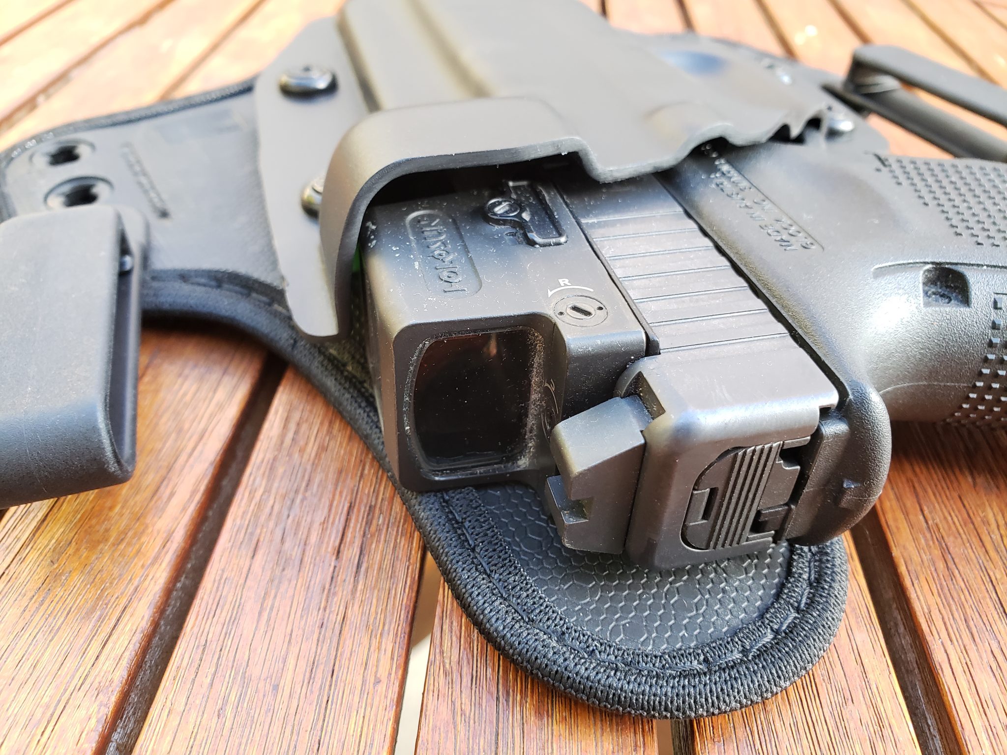 Alien Gear Cloak Tuck 3.5 Hybrid Holster Review ⋆ Primer Peak
