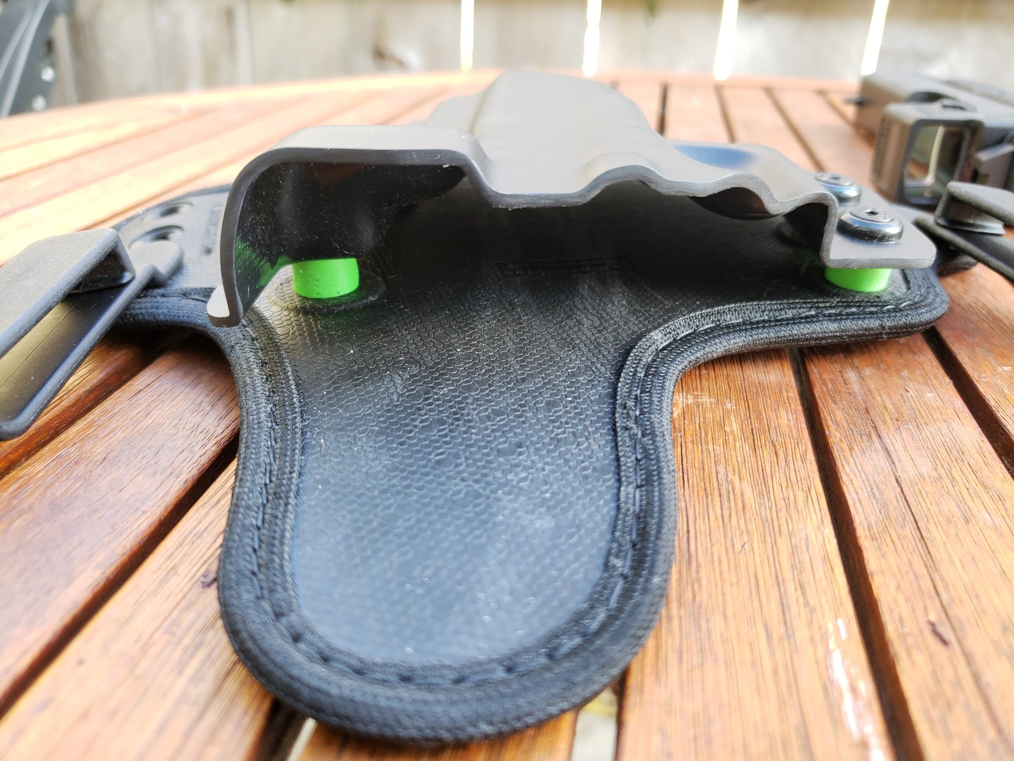 Alien Gear Cloak Tuck 3.5 Hybrid Holster Review ⋆ Primer Peak